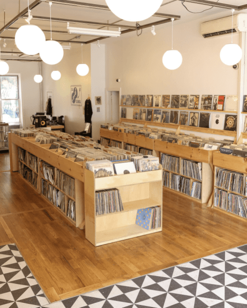 NYC Record Stores - Shops That Still Stand the Test of Time - Recordbuilds